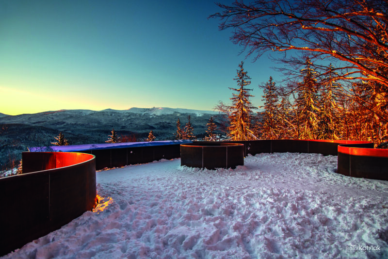 Viewing terrace on the Robbery Rocks - Dolny Śląsk Travel