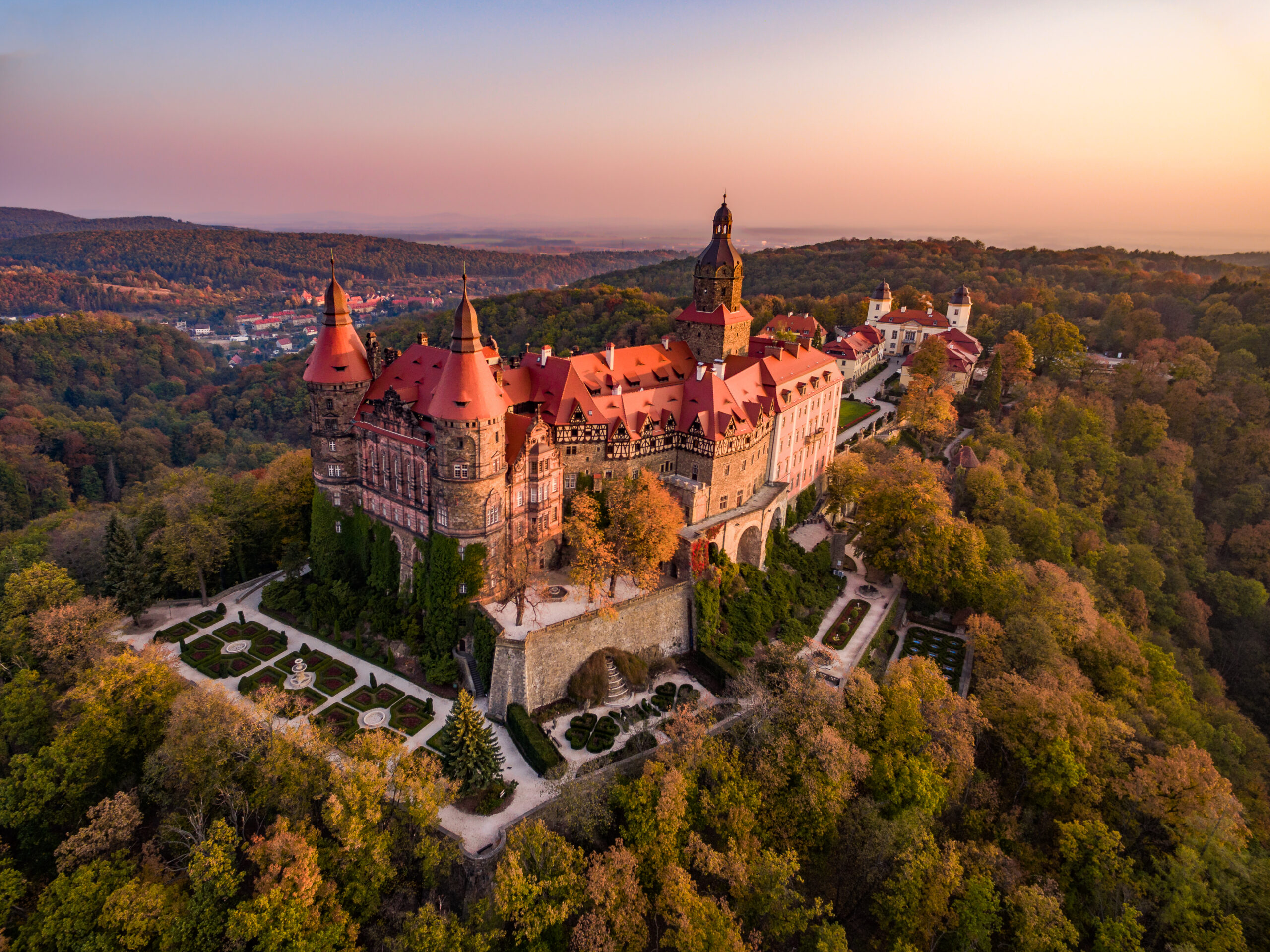 🏰 Książ Castle: The Enchanted Fortress Where Time, Love, and Secrets ...